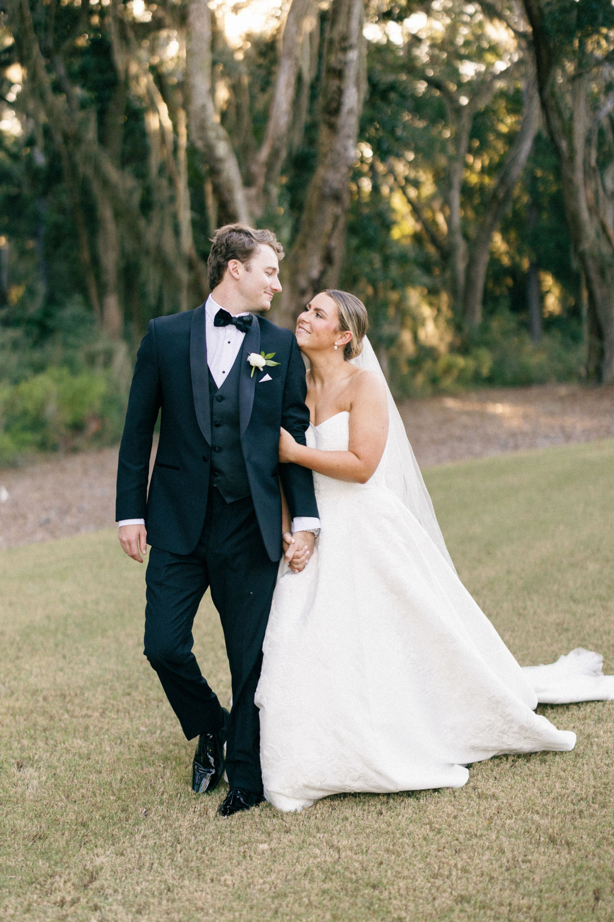 A Chic Coastal-Inspired Wedding at Forbes Farm - Magnolia Rouge