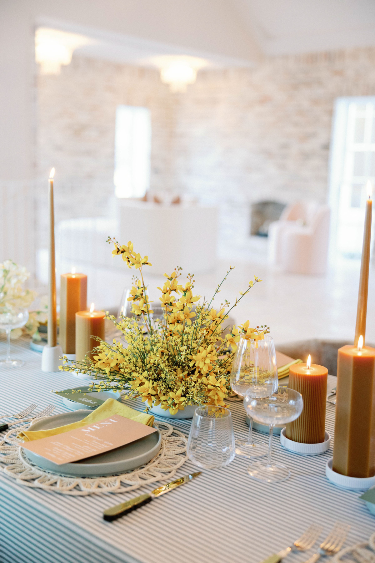 Bold Romance at The Sloane: A Golden-Hued Editorial - Magnolia Rouge